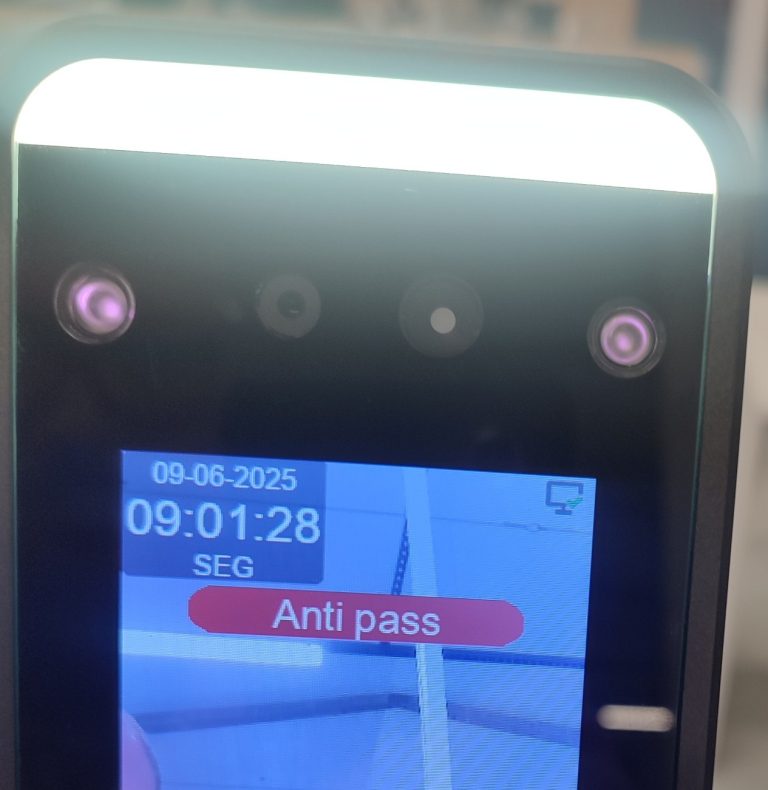 Mensagem "Anti pass" ao se identificar no leitor facial. • Suporte ...